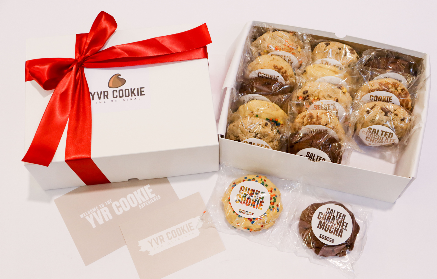 Large Signature Gift Box